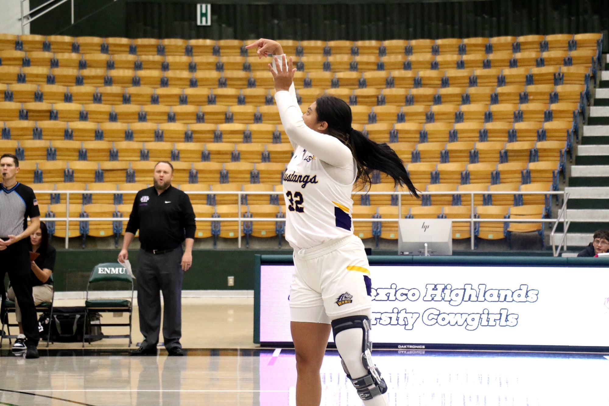 Mustangs Win Streak Continues at 3-0 - Western New Mexico University ...