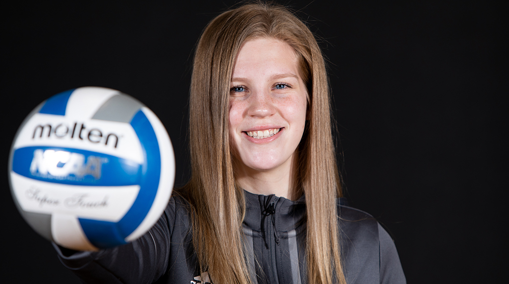 Emily West - Volleyball - Western Oregon University Athletics