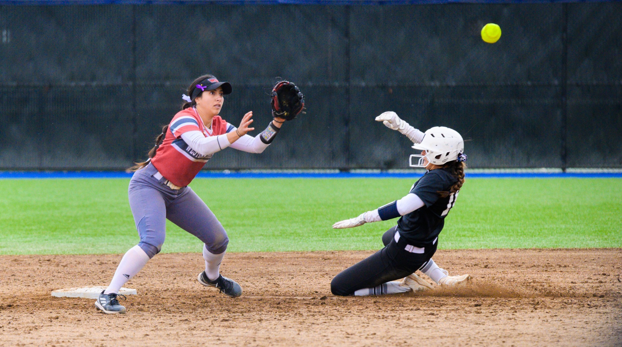 Logan Carlos - Softball - Western Oregon University Athletics