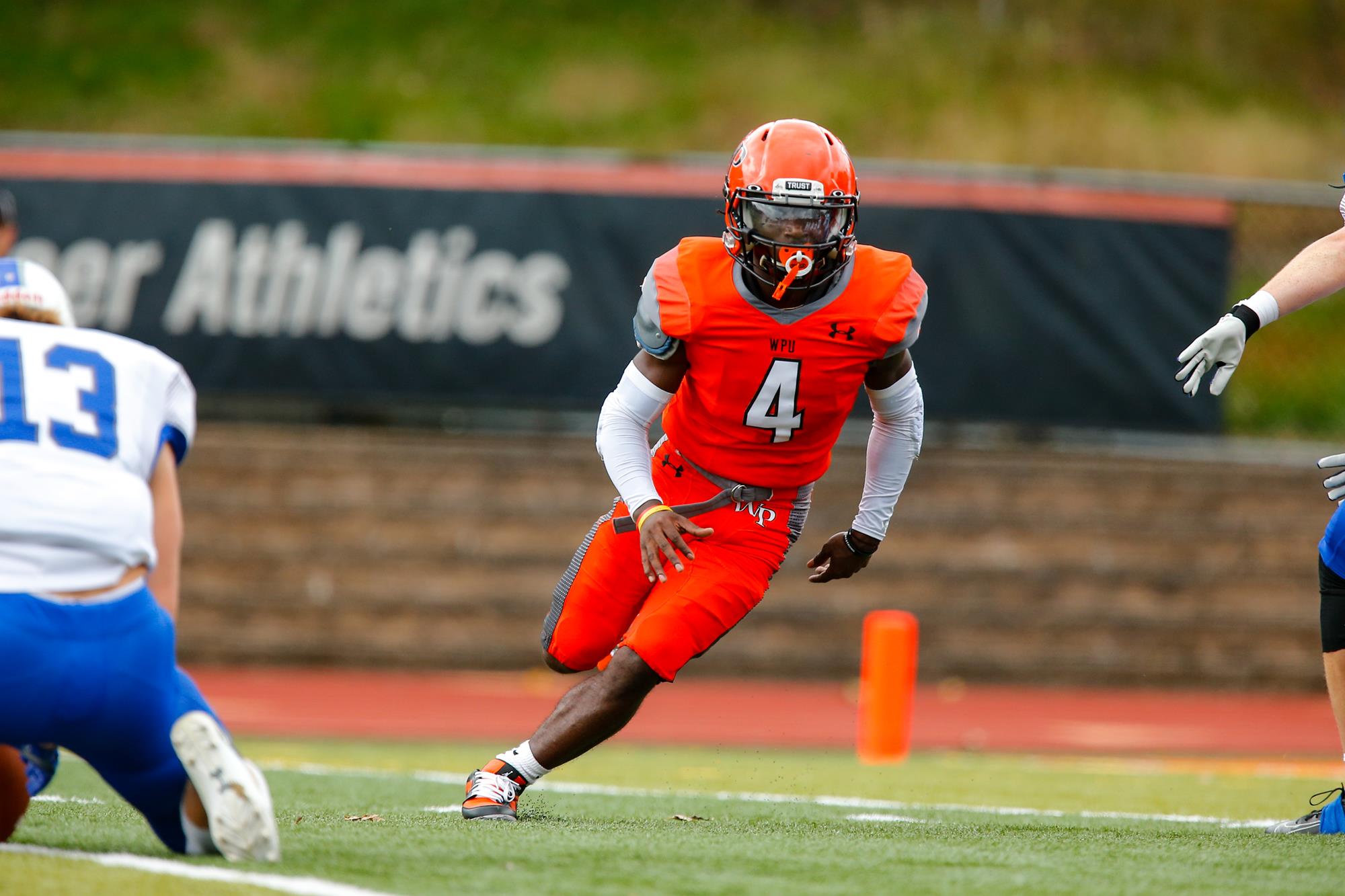 Big Plays Lift Football to Season-Opening 28-7 Triumph - William ...