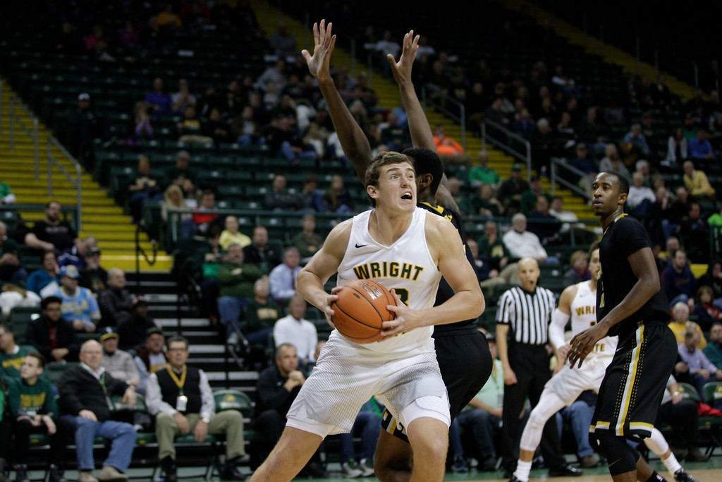 Ryan Custer - Men's Basketball - Wright State University Athletics
