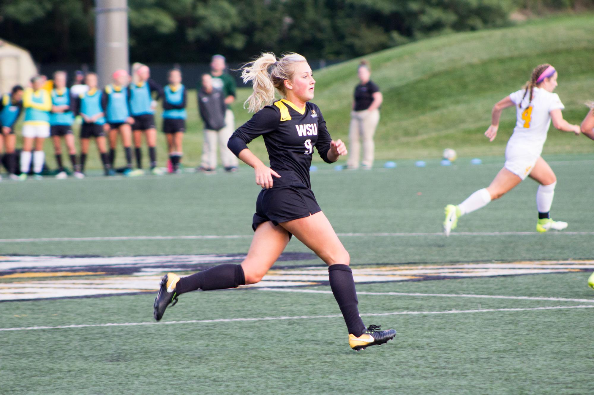 Monica Hennen - Women's Soccer - Wright State University Athletics