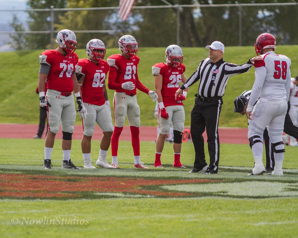 FB | Mountaineers battle Rockers till the end - Western Colorado ...