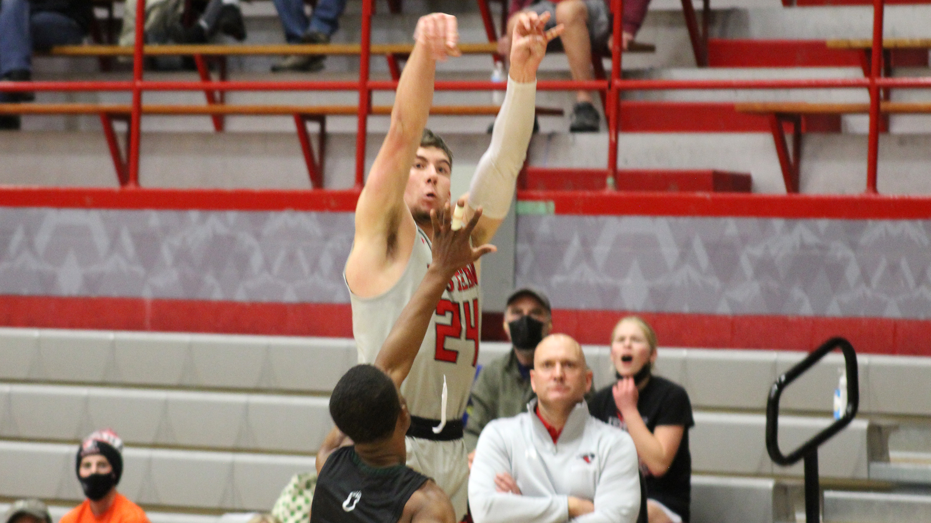 Matthew Ragsdale - 2021-22 - Men's Basketball - Western Colorado ...