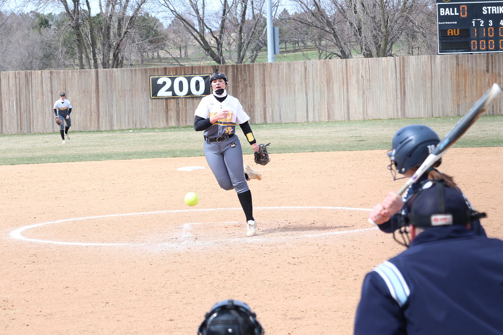 Wildcats drop NSIC openers to #3 Augustana in softball - Wayne State ...