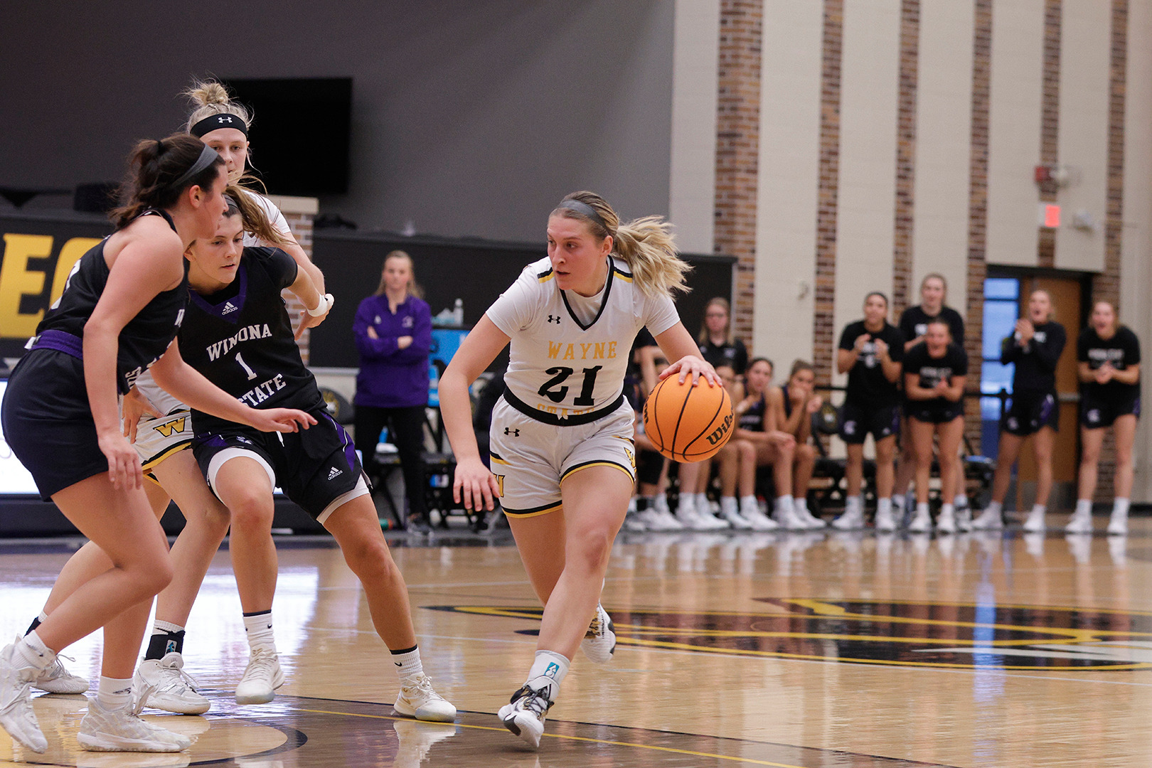 Guntzel, Zacharias Carry Wildcat Women Past Winona State 77-68 - Wayne ...