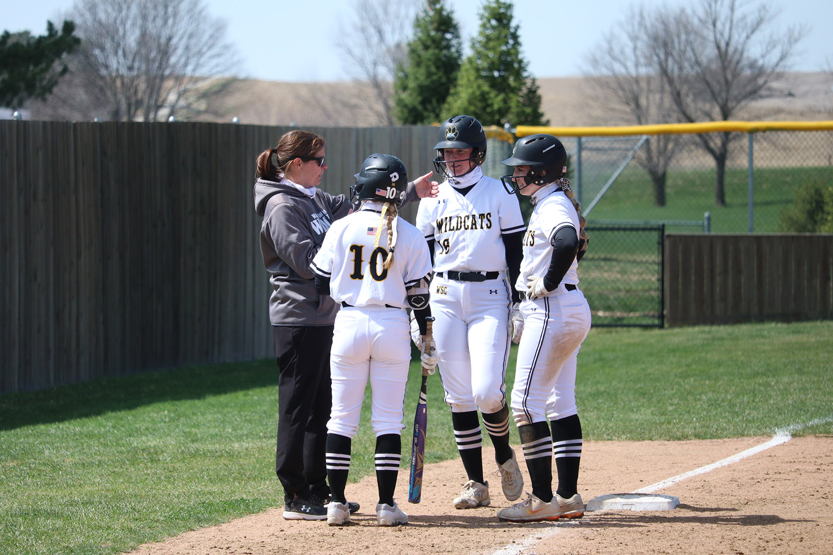 #8 Augustana blanks Wildcats in NSIC softball opener - Wayne State ...