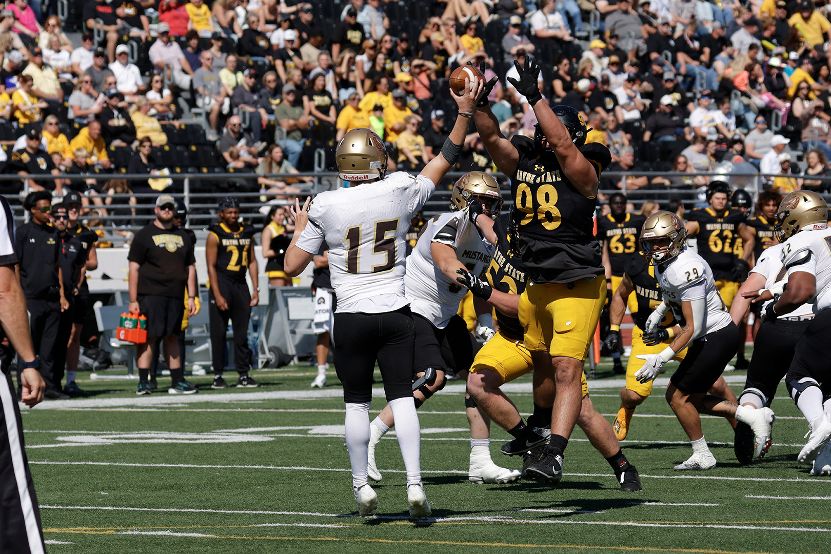 WSC football visits unbeaten MSU Moorhead Saturday afternoon - Wayne ...