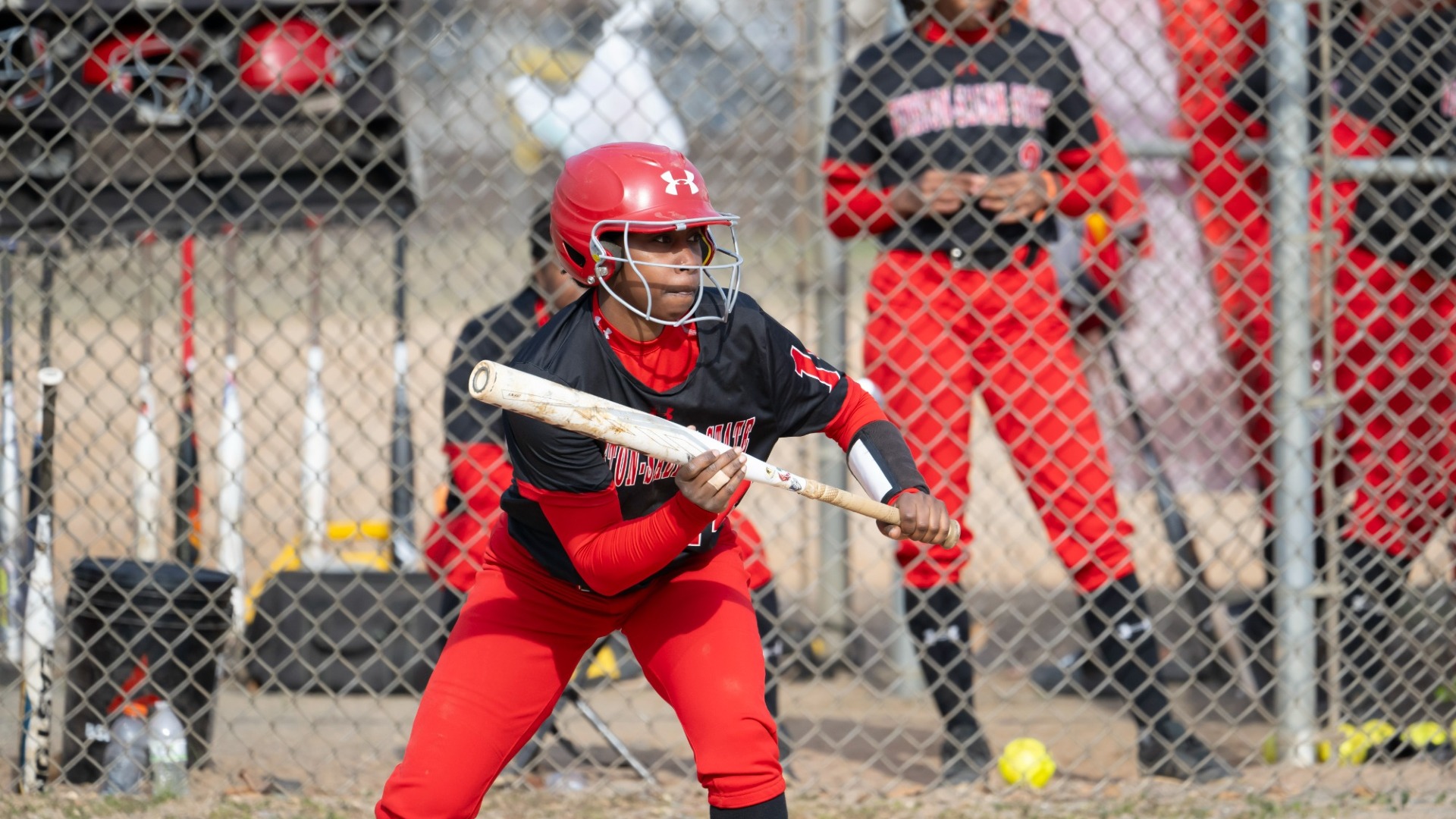 Gist and Steel Earn Weekly Softball Honors - Winston-Salem State University