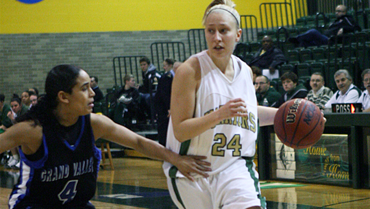 Brooke Bowers - Women's Basketball - Wayne State University Athletics