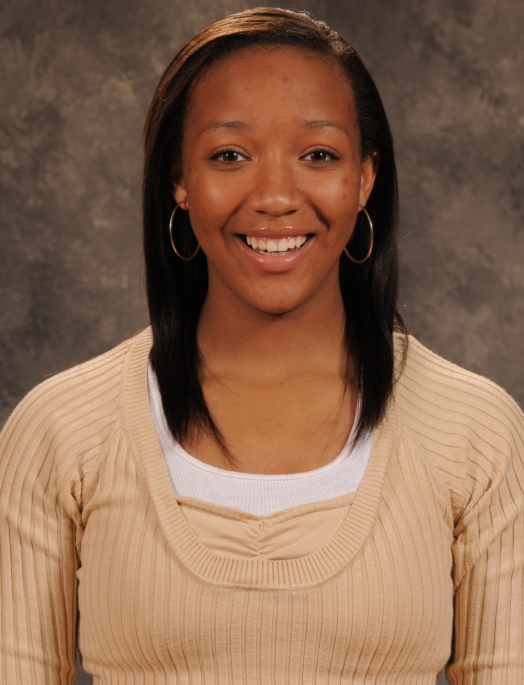 Kayla Bridges - Women's Basketball Coach - Wayne State University Athletics