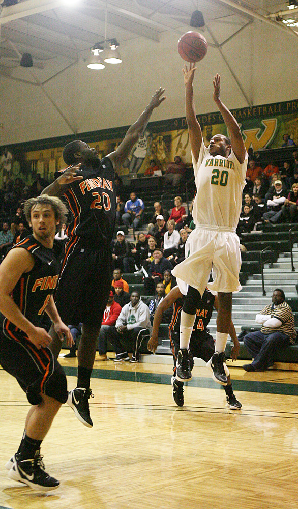 Stacey Waters - Men's Basketball - Wayne State University Athletics