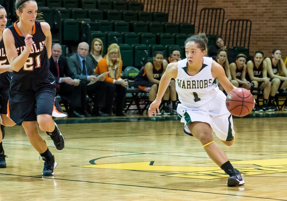 Lena Thomas - Women's Basketball - Wayne State University Athletics
