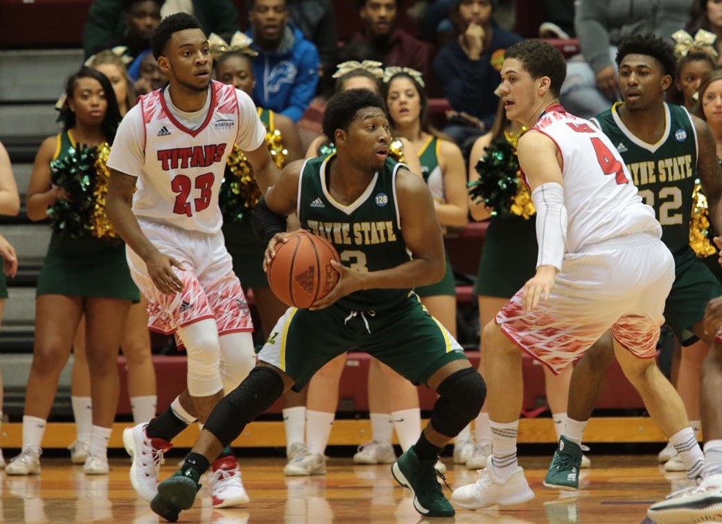 Ronald Booth - Men's Basketball - Wayne State University Athletics