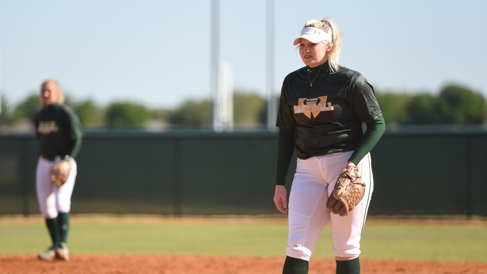 Jamie MacNeil - Softball - Wayne State University Athletics