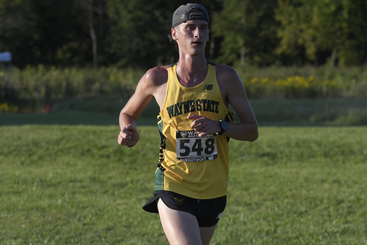 Zach Applegate - Men's Cross Country - Wayne State University Athletics