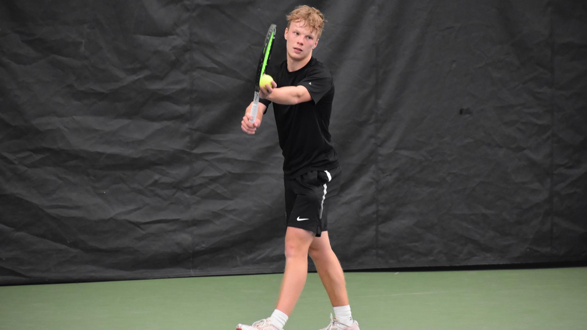 Men's Tennis Downs Lewis to Advance to NCAA Midwest Region Final ...