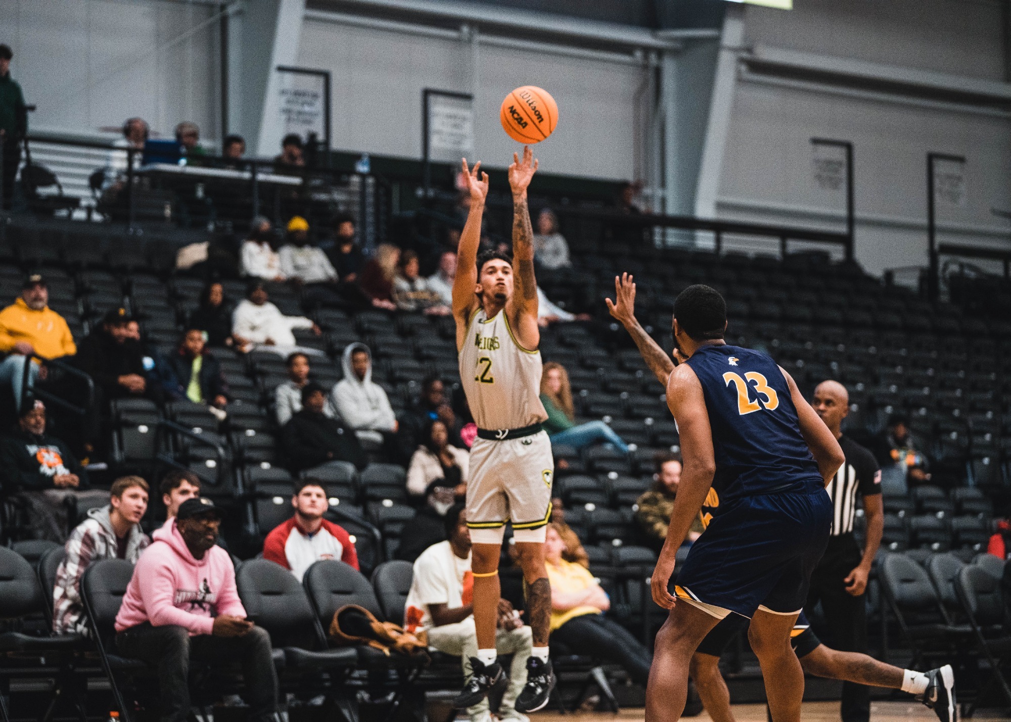 Kaimen Lennox - Men's Basketball - Wayne State University Athletics