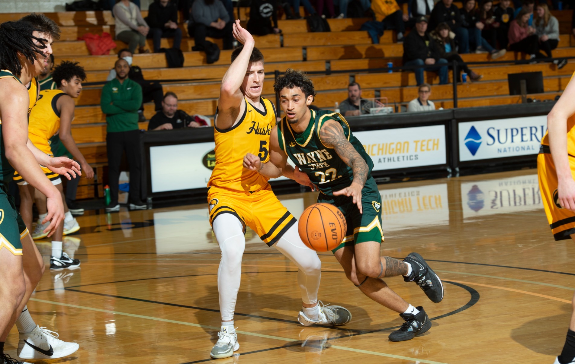 Kaimen Lennox - Men's Basketball - Wayne State University Athletics
