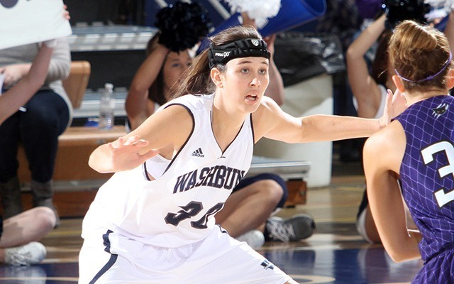 Brittney Lynch - 2013-14 - Women's Basketball - Washburn University Athletics
