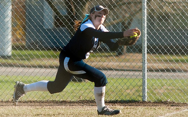 Maddie Abbs - 2015 - Softball - Washburn University Athletics