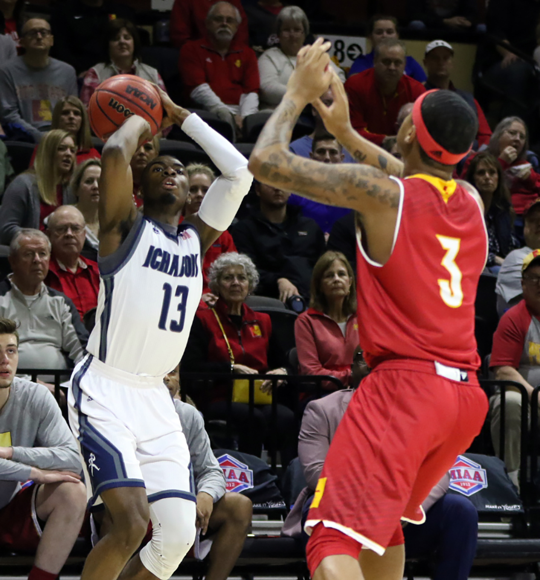 Tyas Martin - 2018-19 - Men's Basketball - Washburn University Athletics