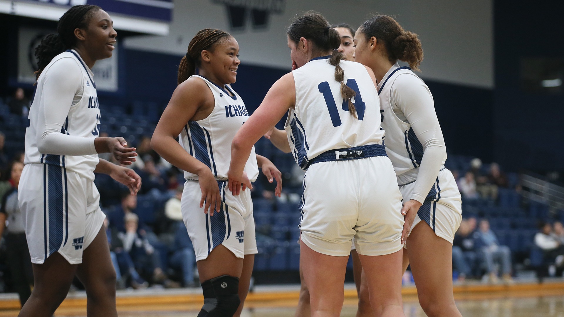 Lakyn Schieferecke - 2023-24 - Women's Basketball - Washburn University ...