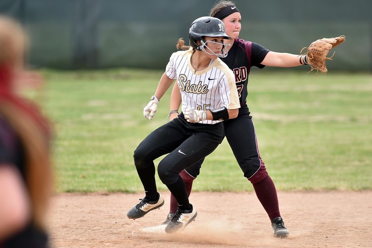 Kayleigh Thompson - Softball - West Virginia State University Athletics