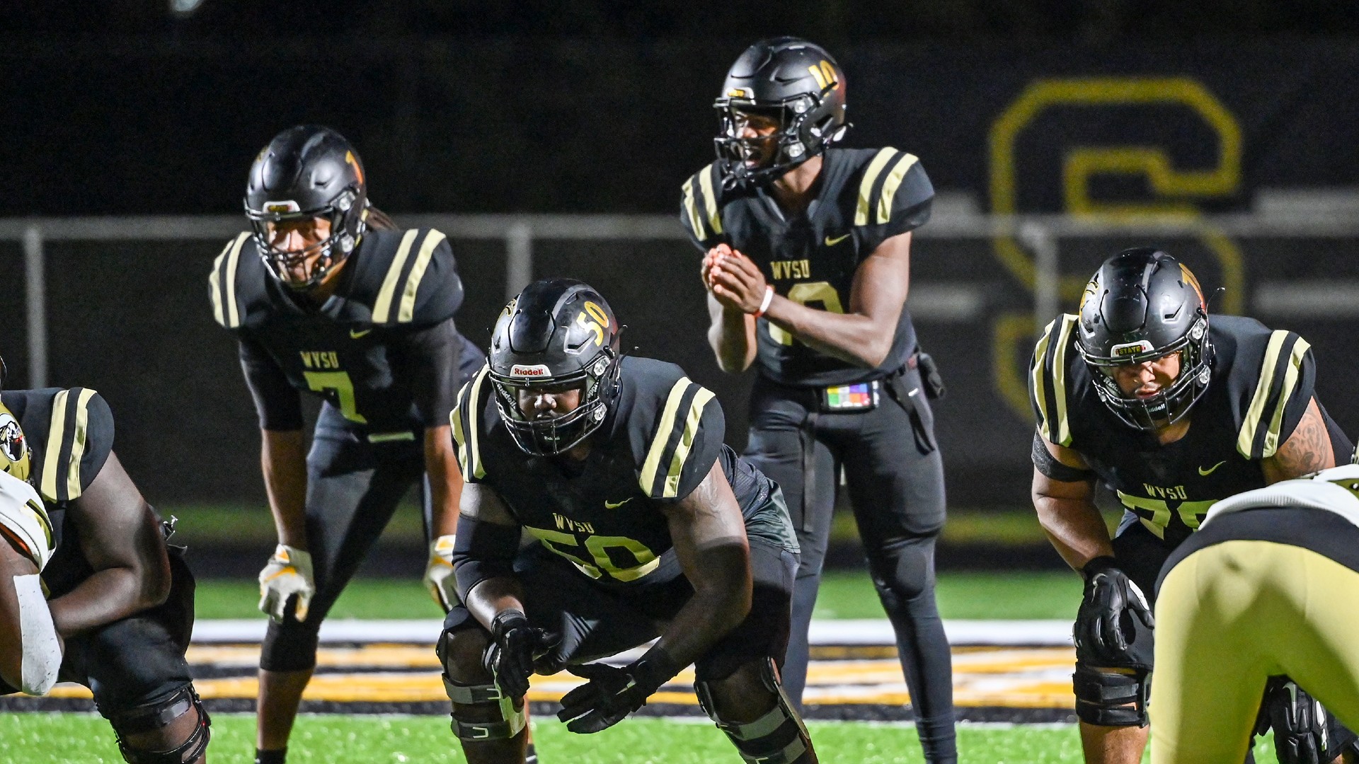 Donovan Riddick - Football - West Virginia State University Athletics