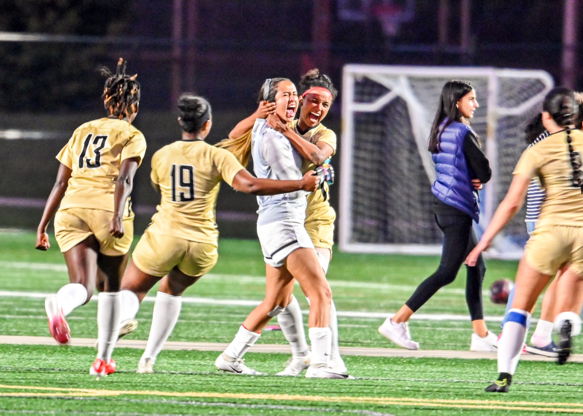 Fran Soares-Cupertino - Women's Soccer - West Virginia State University ...