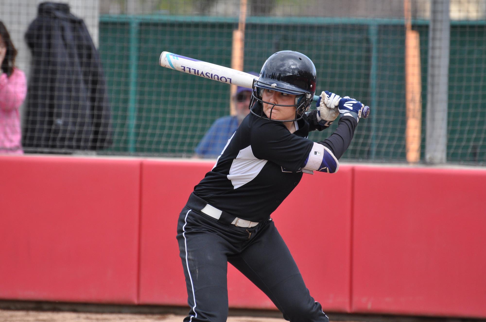 Erica Hardy - Softball - Western Washington University Athletics