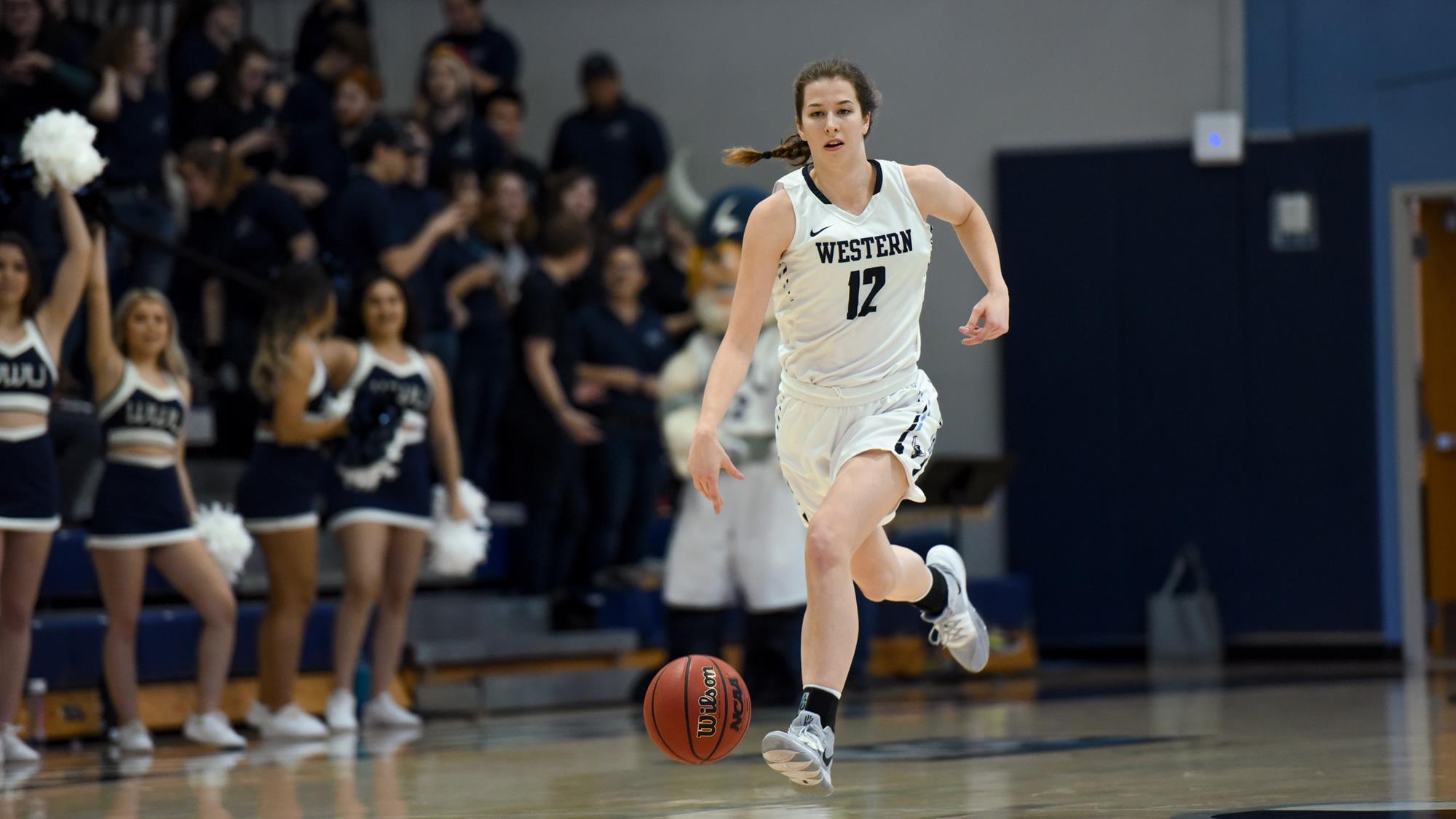 Emma Duff - Women's Basketball - Western Washington University Athletics