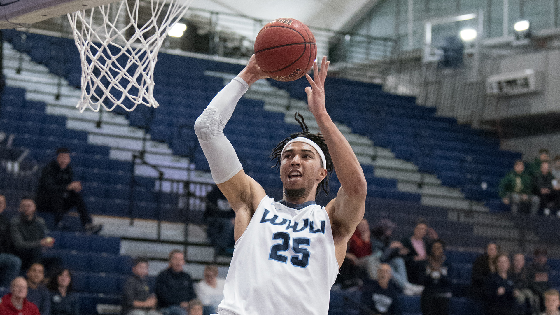 Cameron Retherford - Men's Basketball - Western Washington University ...