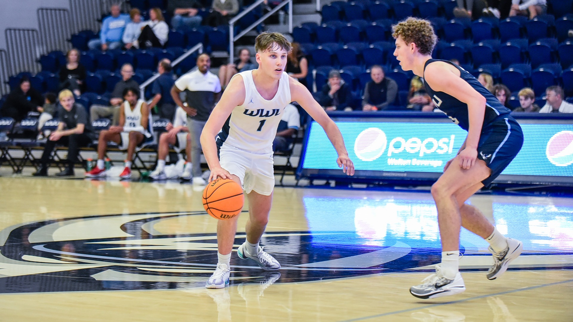 Kai Johnson - Men's Basketball - Western Washington University Athletics