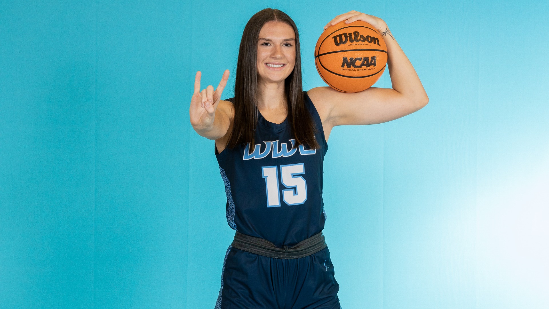 Brooke Walling - Women's Basketball - Western Washington University ...
