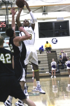 Darryl Robinson - 2008-09 - Men's Basketball - sfstategators.com