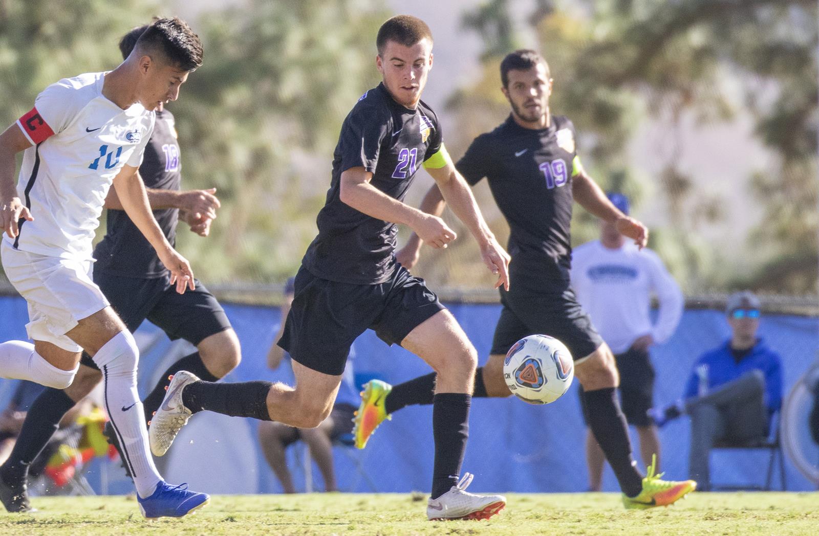 Aydan Bowers - 2018 - Men's Soccer - sfstategators.com
