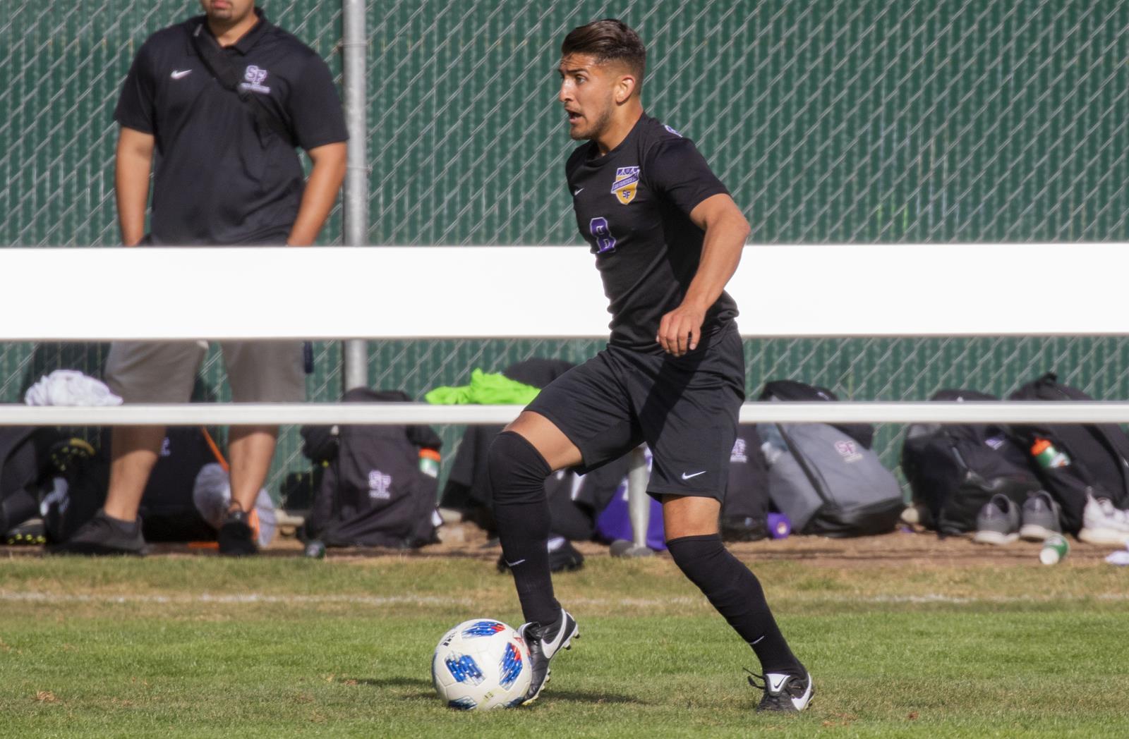 Maximiliano Maciel - 2018 - Men's Soccer - sfstategators.com