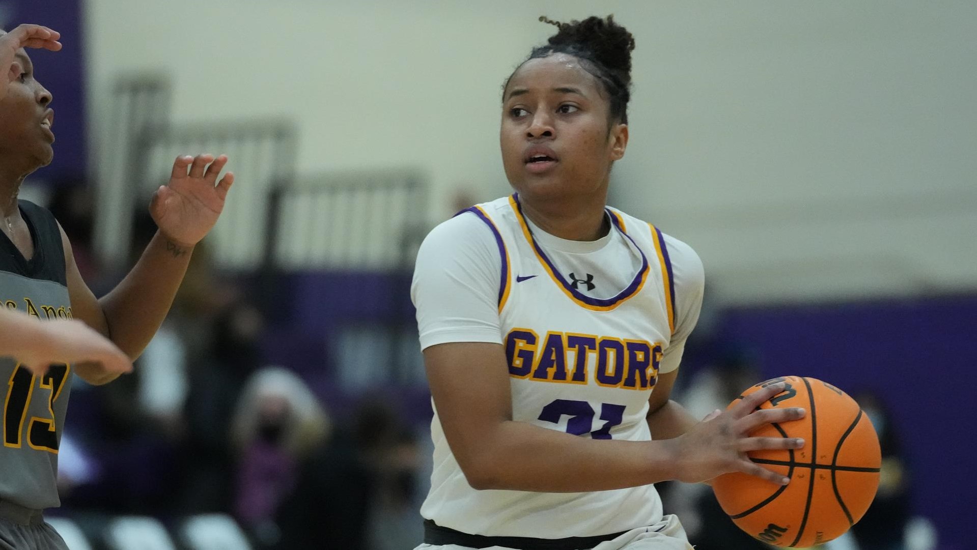 Taimane Lesa-Hardee - 2022-23 - Women's Basketball - sfstategators.com