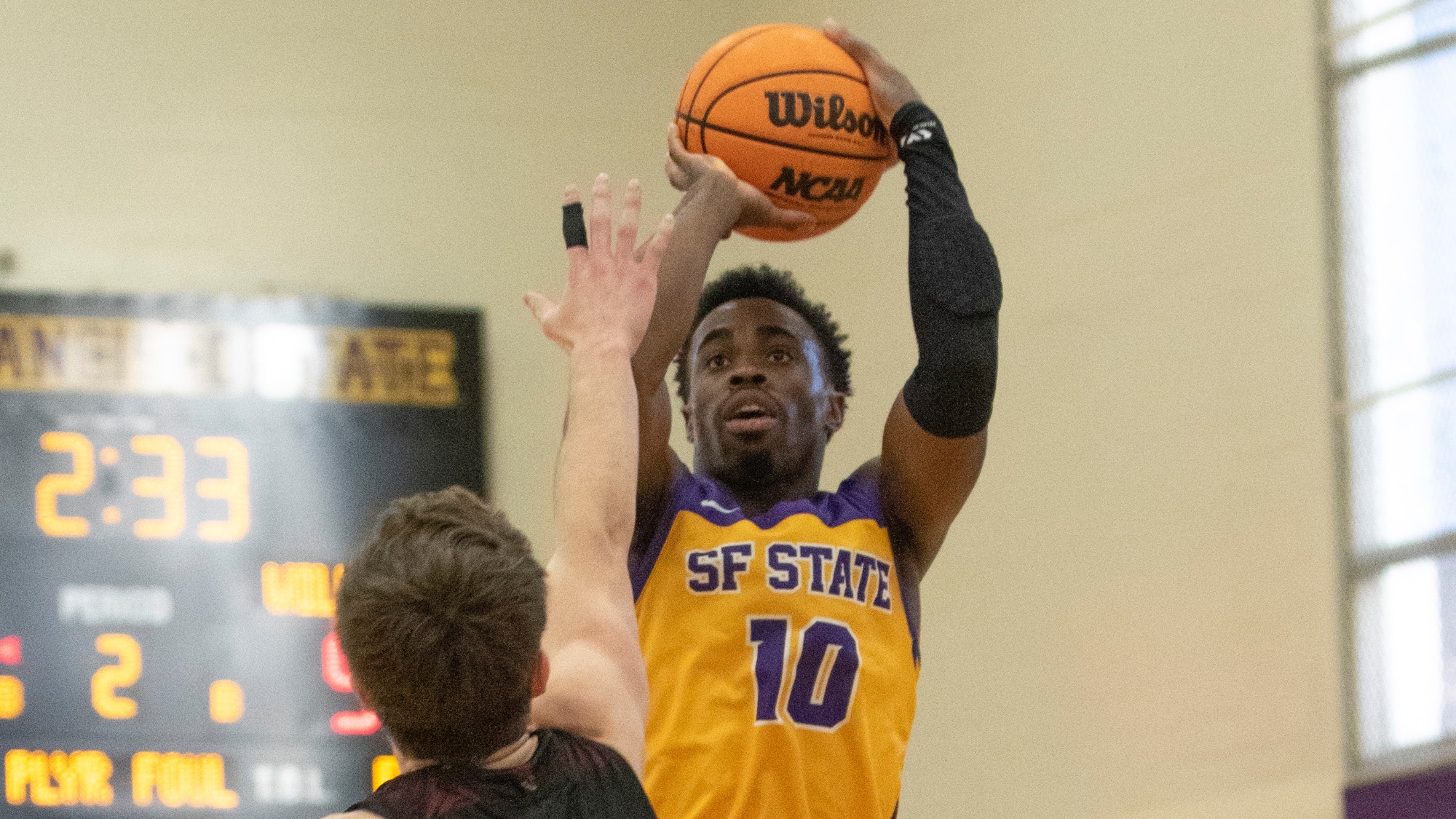 Toby Okwuokei - 2022-23 - Men's Basketball - sfstategators.com