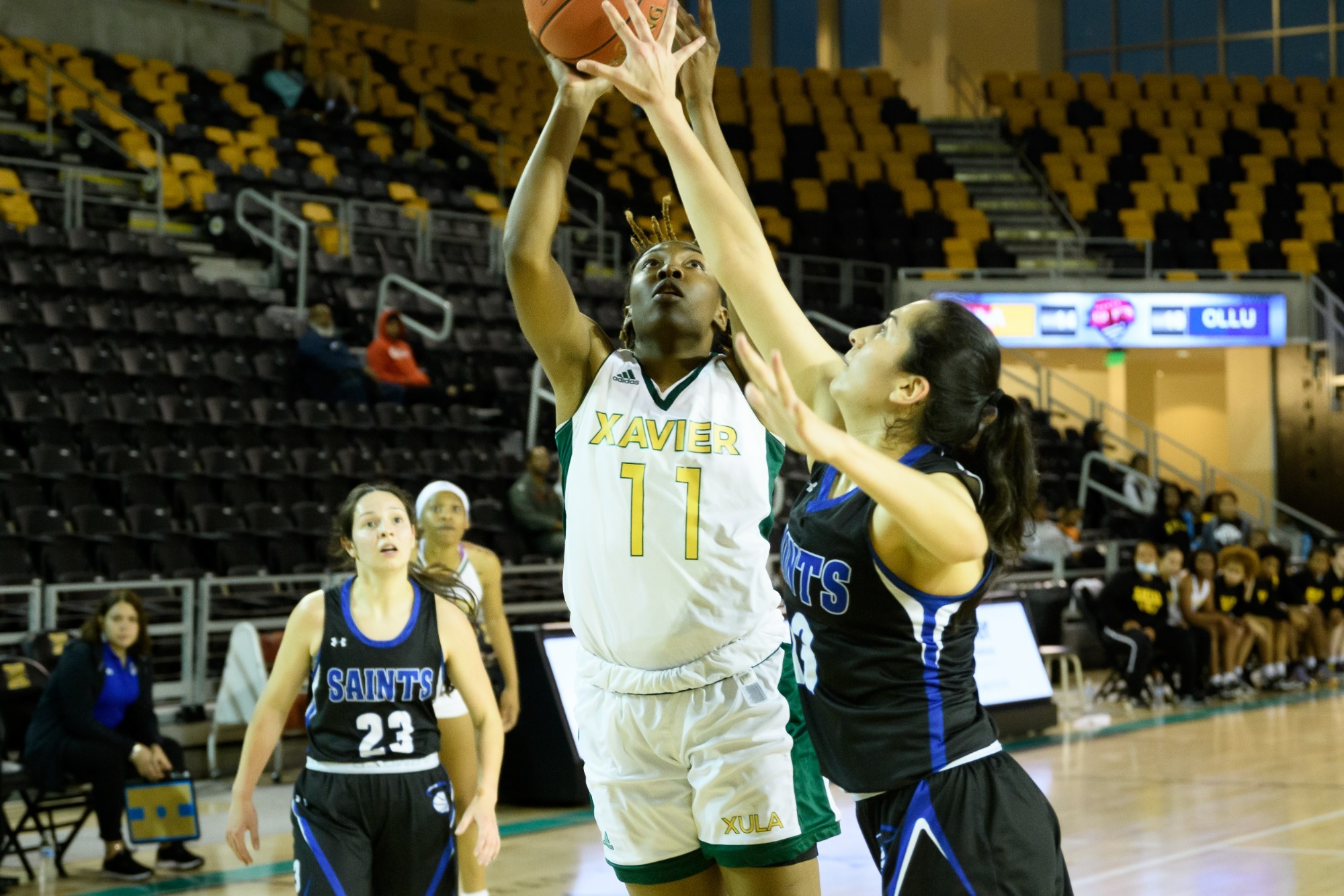 Abryhia Irons - 2022-23 - Women's Basketball - Xavier University of ...