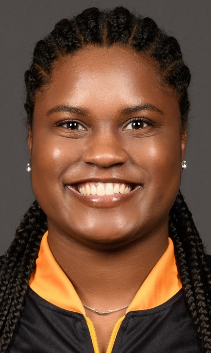 Kailey Anderson - Softball Head Coach - Softball Coaches - Xavier ...