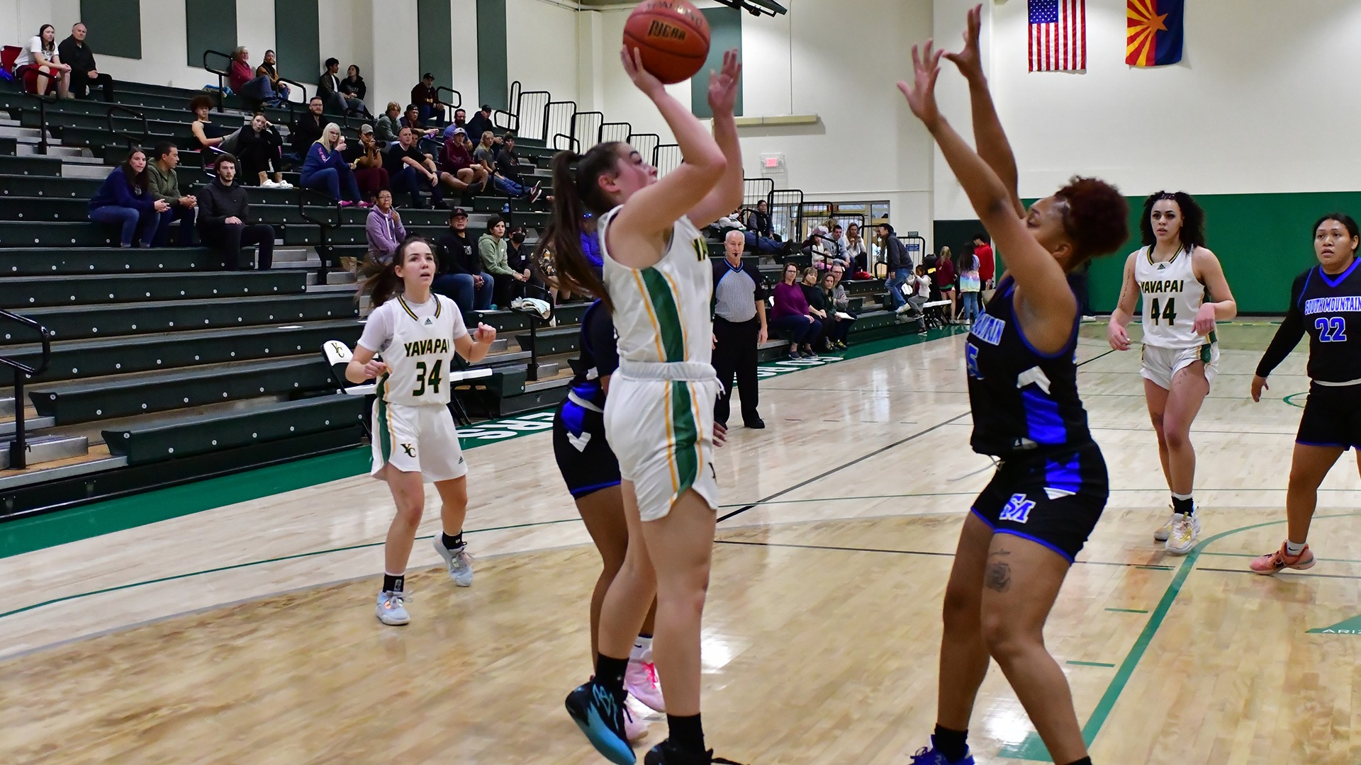 Mackenzie Irving - Women's Basketball - Yavapai College