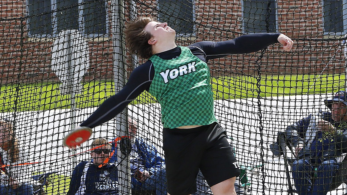 Mott Breaks 69-Year-Old Conference Record on Day Two of MAC ...