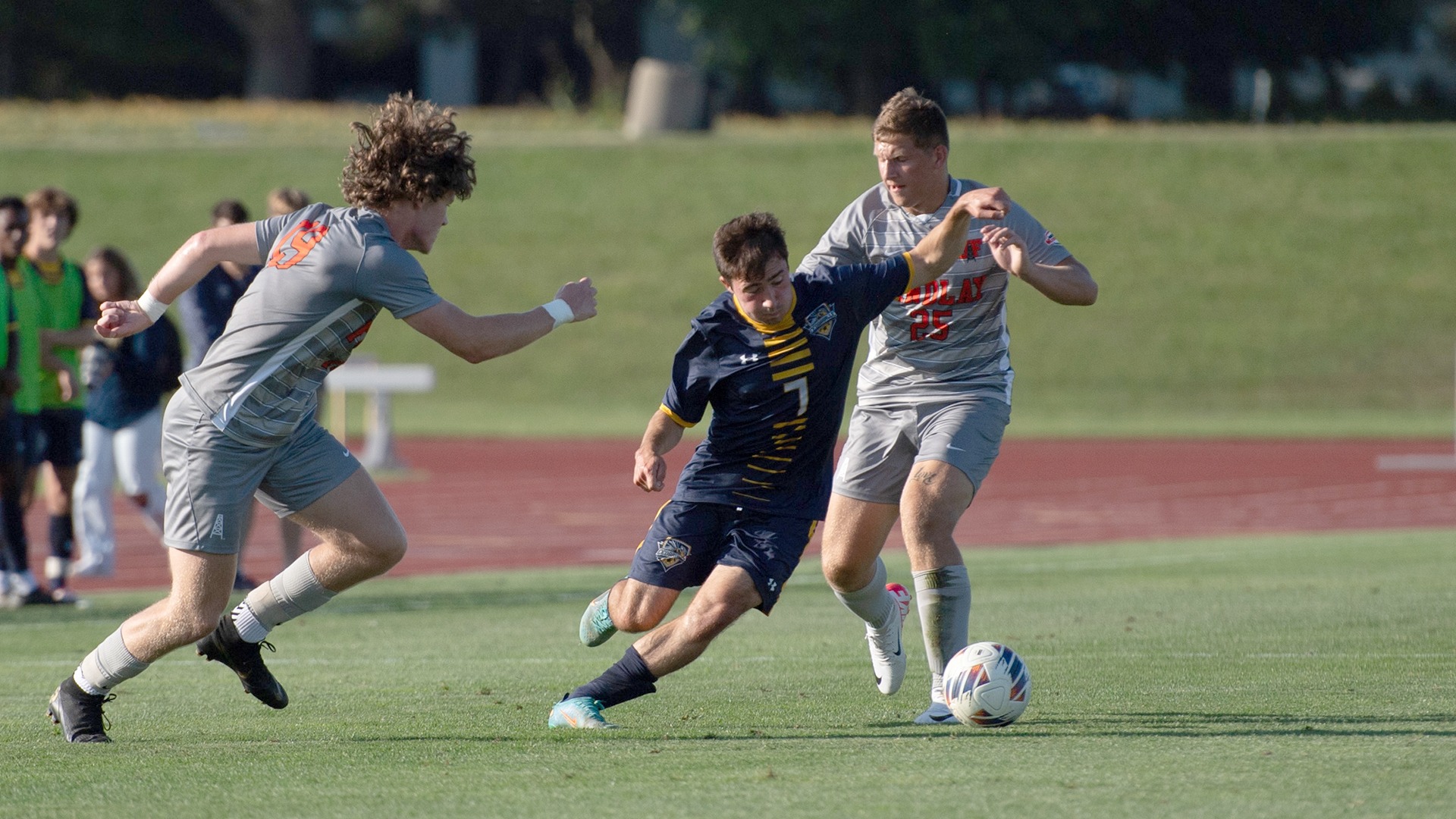 Findlay deals Jackets 1-0 G-MAC setback - Cedarville University Athletics