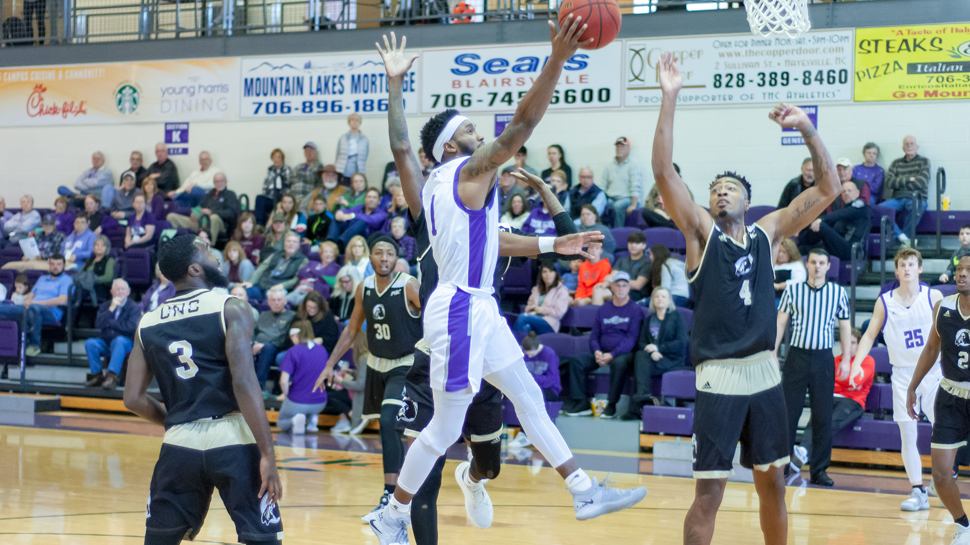 Justin Jones - Men's Basketball - Young Harris College Athletics