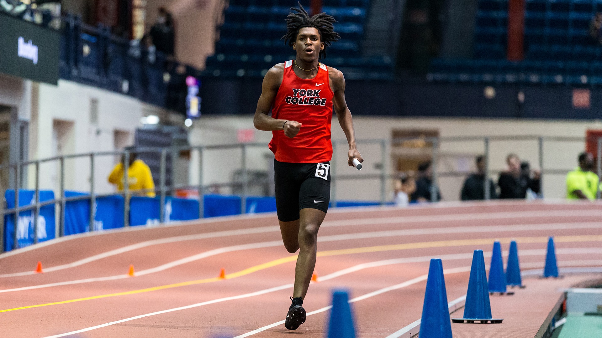 Men’s Indoor Track & Field opens 2023-24 campaign at Wagner Seahawk ...