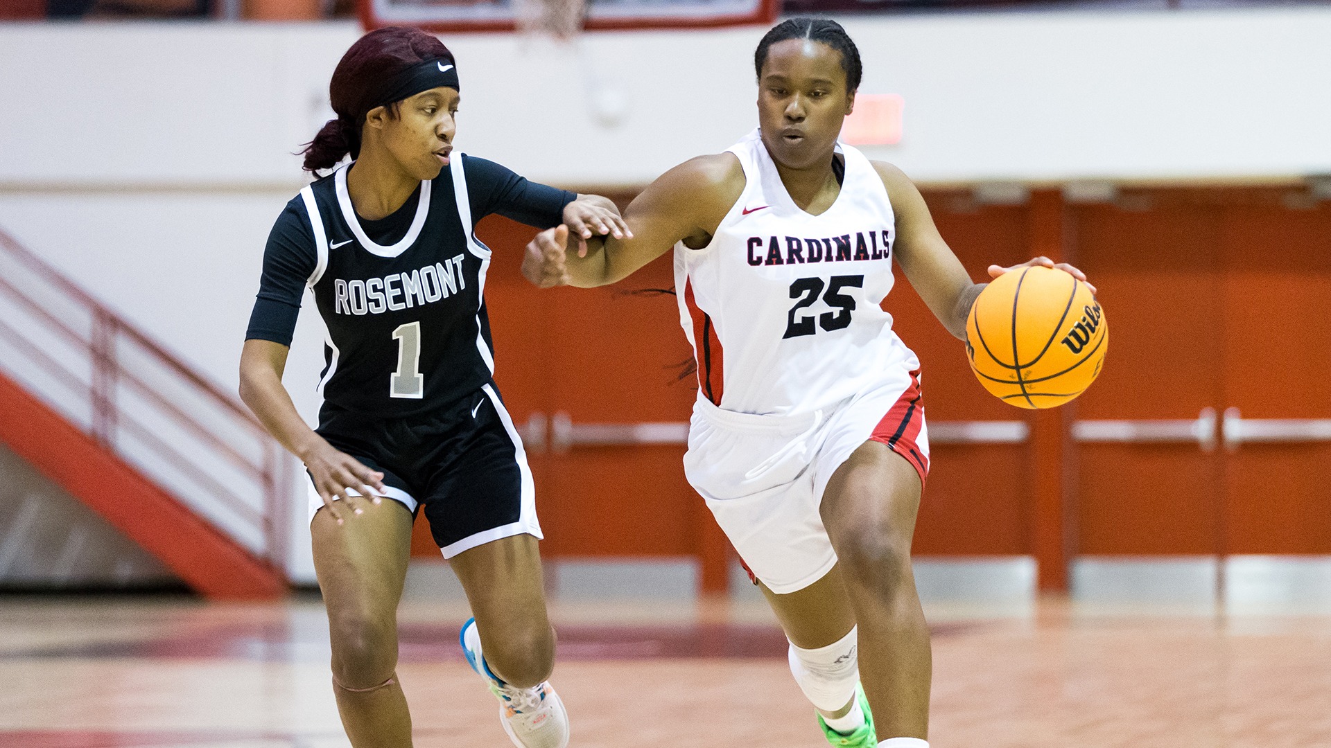 Gumbs’ game-high 21 points spark Women’s Basketball at John Jay - York College Athletics