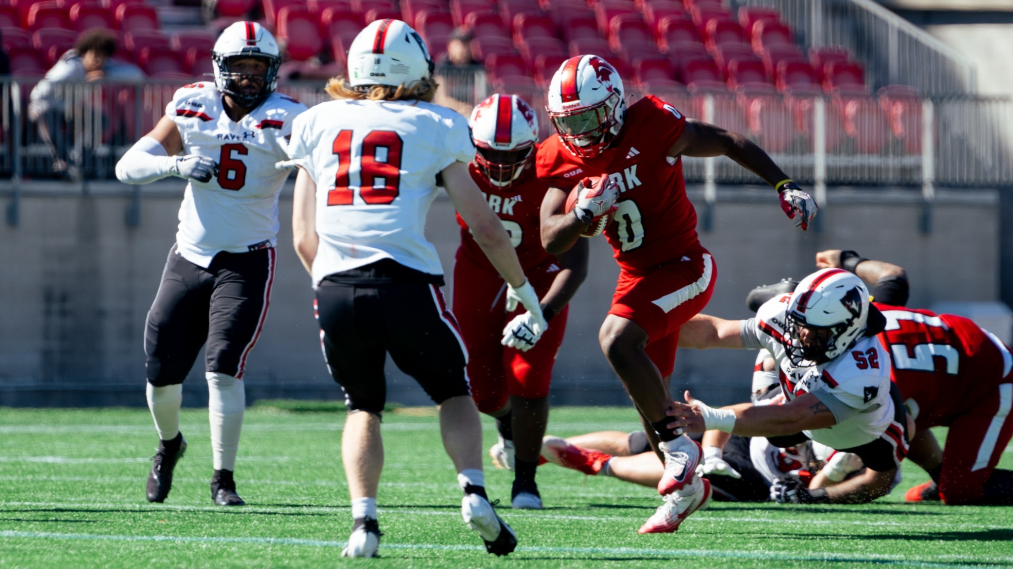 2025 LIONS FOOTBALL SEASON PREVIEW - York University Athletics