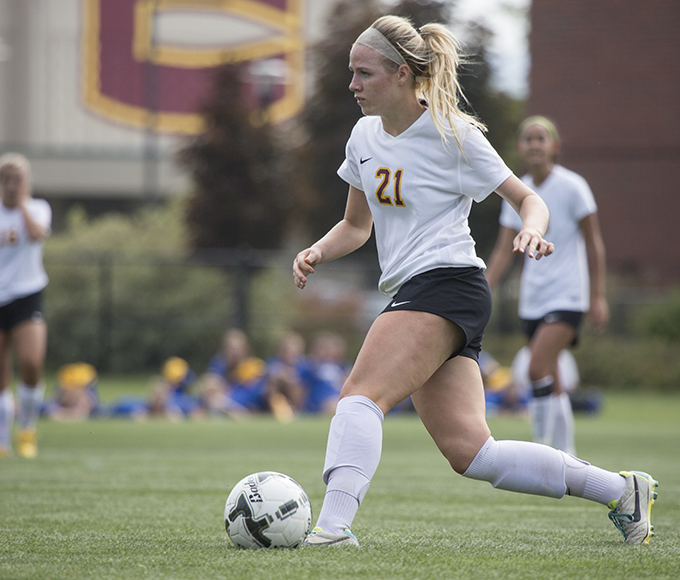 Harley Hendry - Women's Soccer - Yakima Valley College Athletics